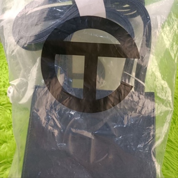 Telfar | Bags | Navy Blue Telfar I Have 2 Brought Off Poshmarkyou Can ...